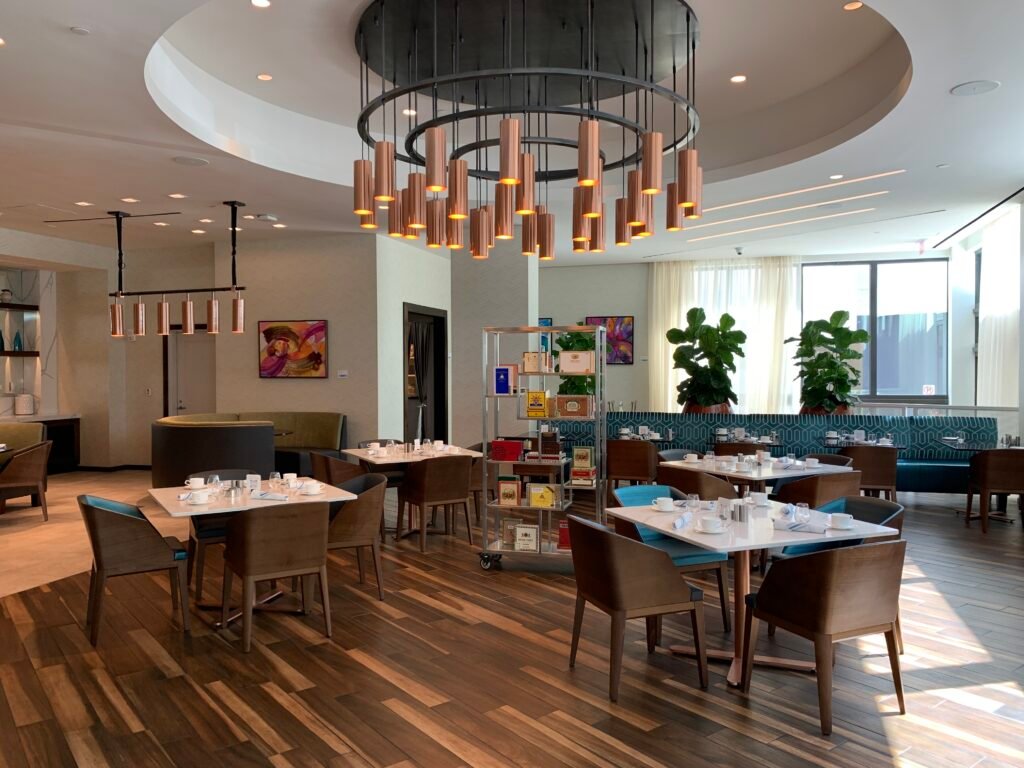 Art Ovation Hotel: 5-Star Luxury & Sarasota's Vibrant Art