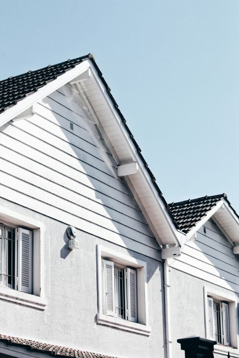 Maximizing Storage: Transforming Your Under Roof Area