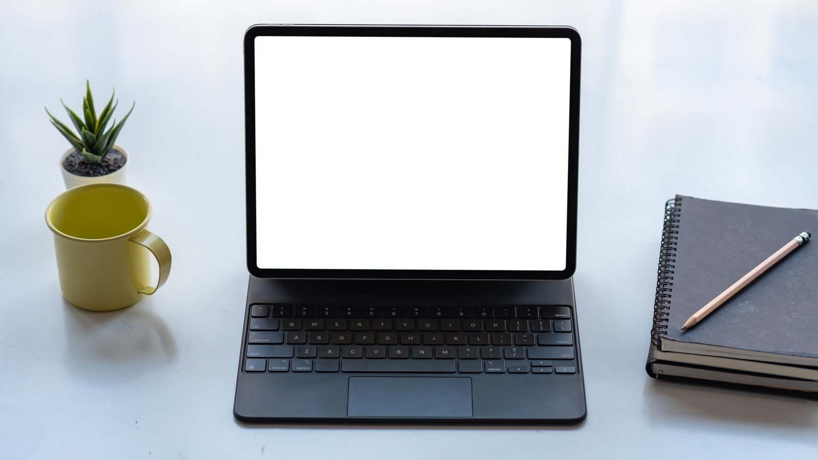 How Short Messages in an Interface Influence What Users Do