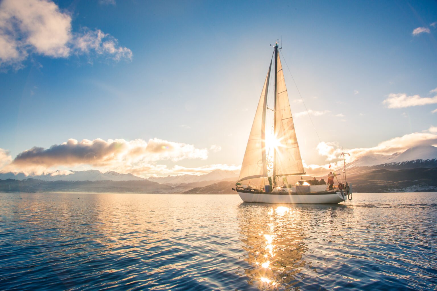 The Ultimate Beginner’s Guide to Navigation in the BVI: Line-of-Sight ...